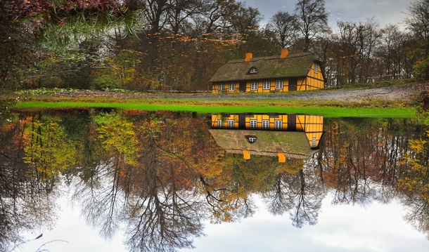 Autumn in Gentofte Denmark - Photorator