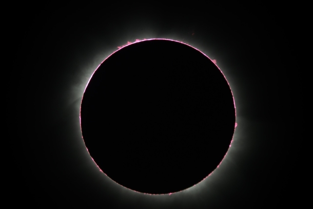 Eclipse in Uganda - Photorator