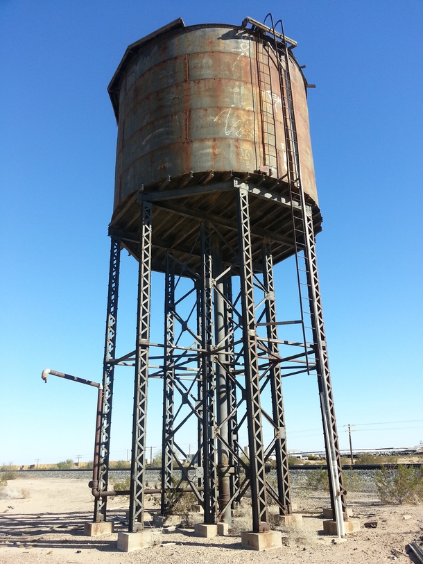 Water Tower for steam engines east of Yuma AZ - Photorator